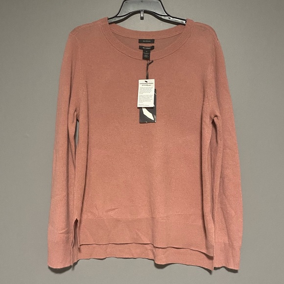 Halogen | Sweaters | Halogen Crewneck Cashmere Sweater In Pink Compact ...
